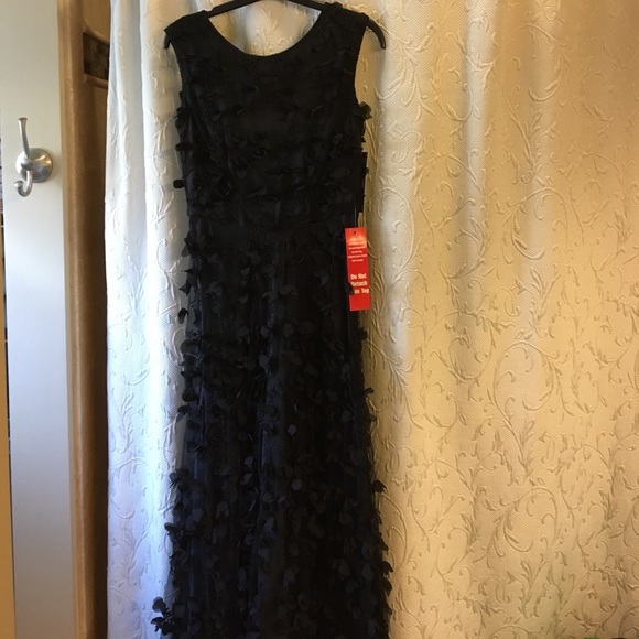Tahari | Dresses | Formal Dress Wowzah | Poshmark